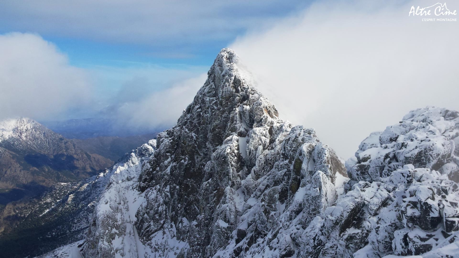 Découverte : Monte Cintu, le toit de la Corse, sous la neige